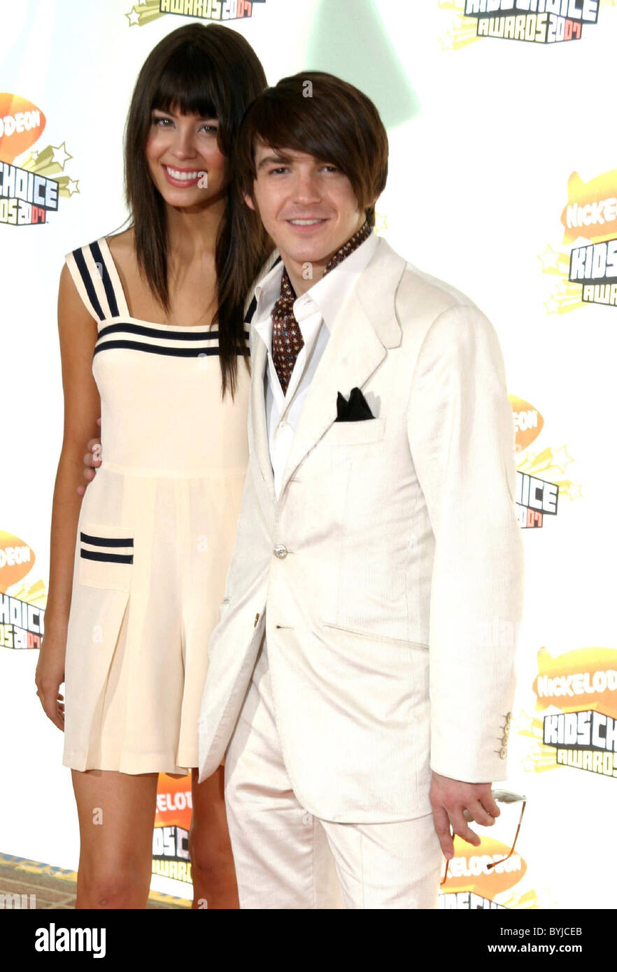 Drake bell nickelodeons 20th kids hi-res stock photography and images ...
