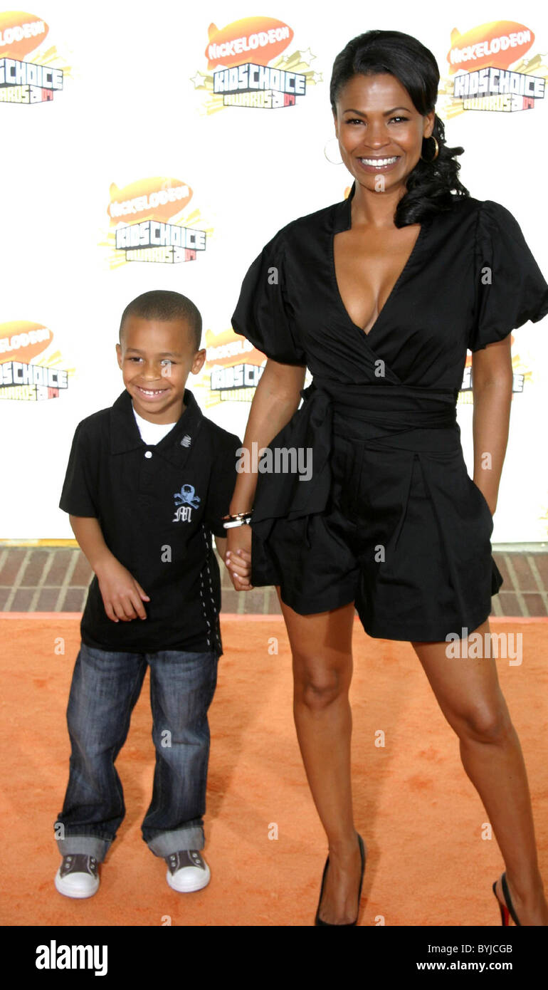 Nia long and her son hi-res stock photography and images - Alamy