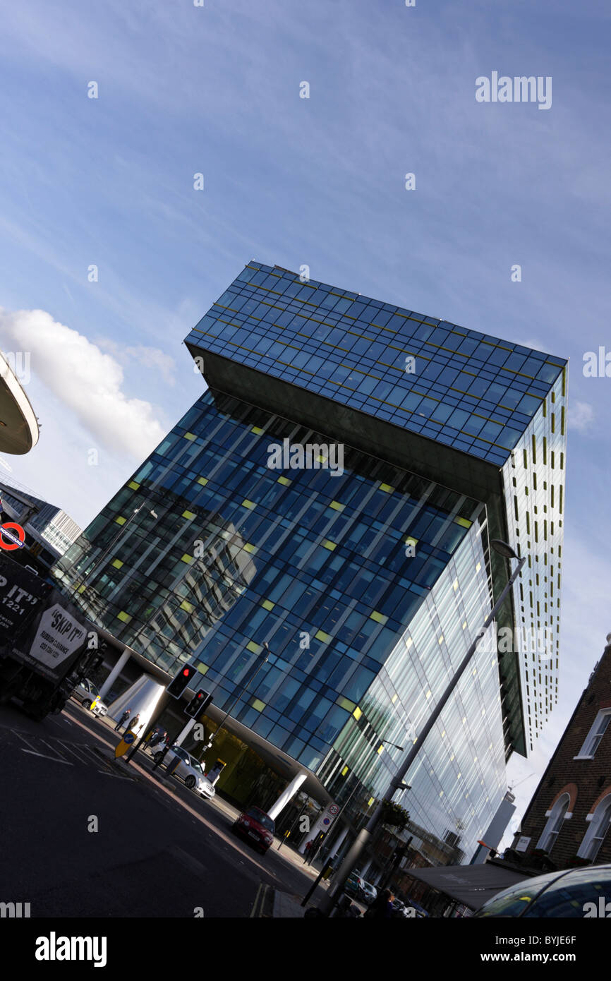 Tfl palestra house hi-res stock photography and images - Alamy