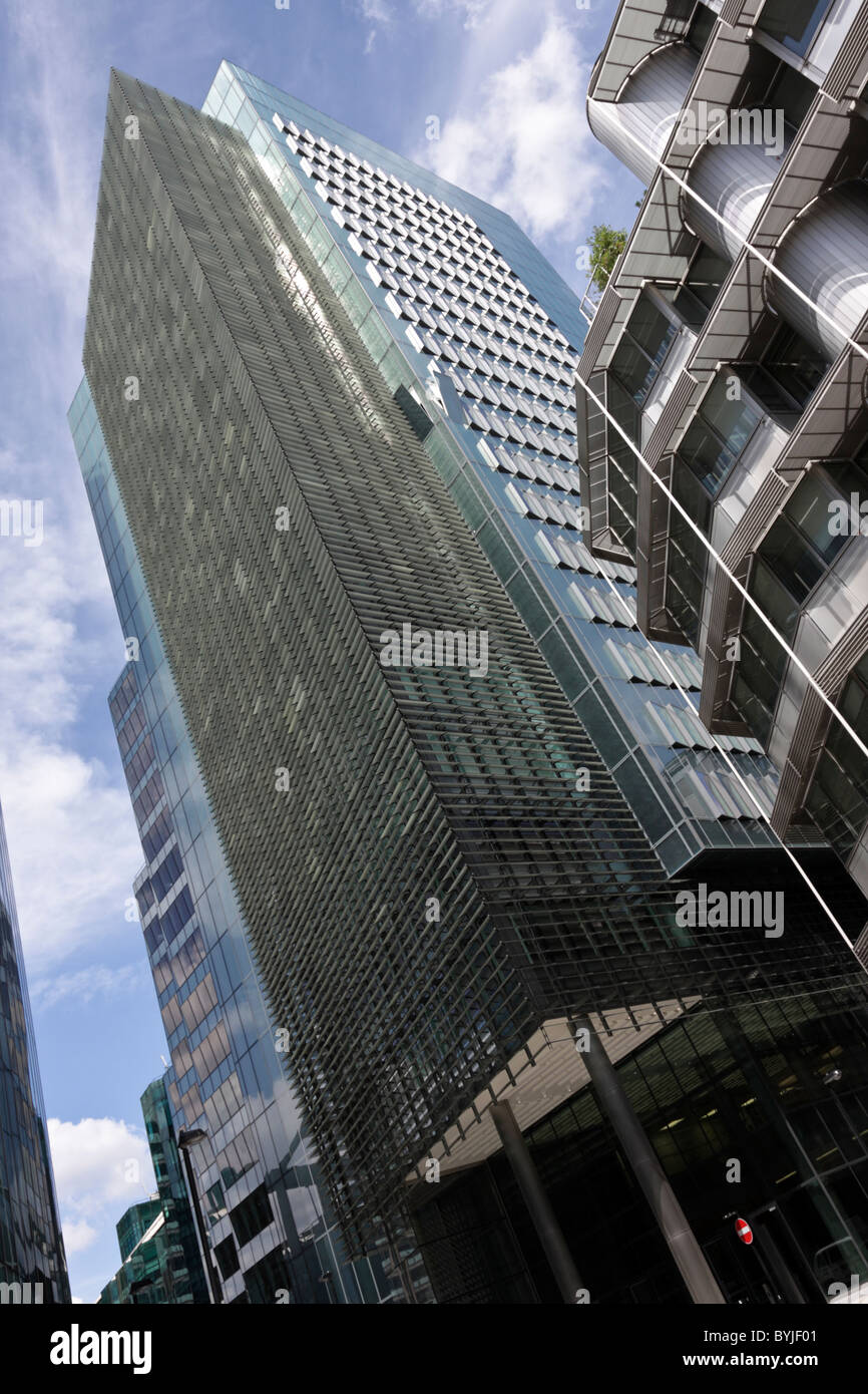 Ropemaker Place in Ropemaker Street in the City of London,viewed here ...