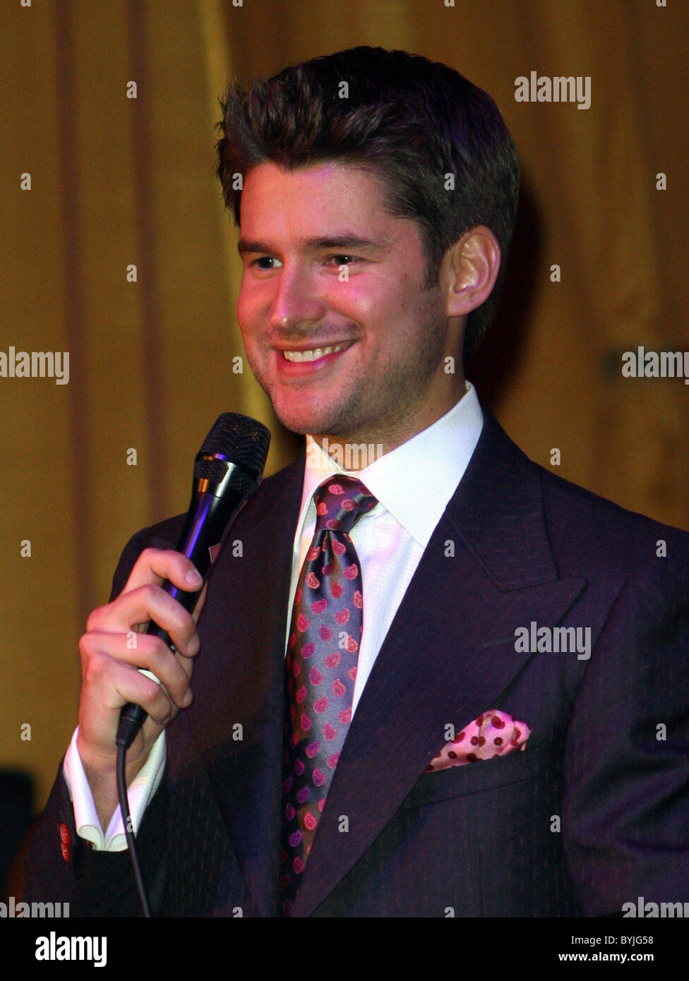 Matt Dusk releases his new record 'Back In Town' at the Shimmer Cabaret ...