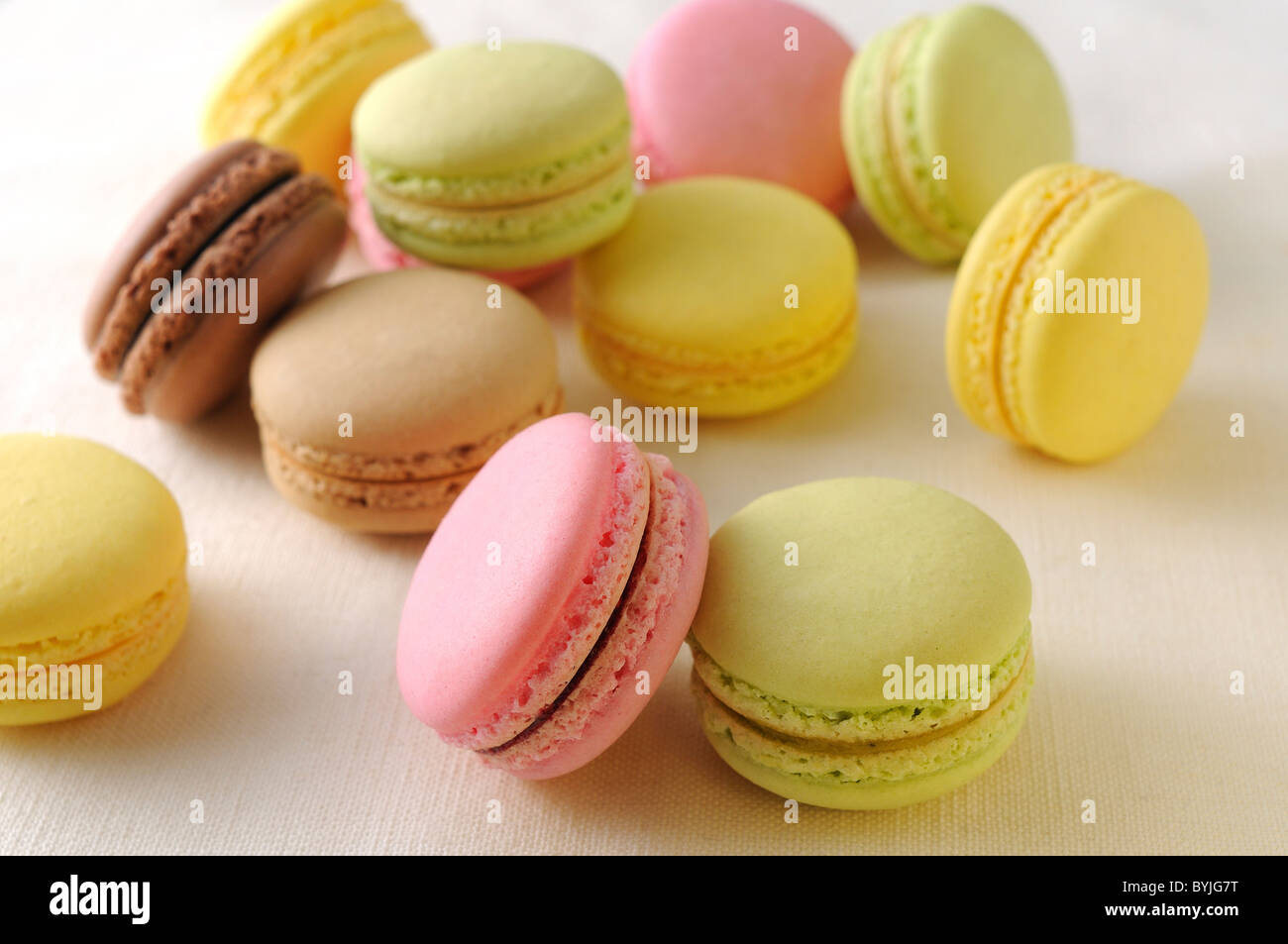 Macarons hi-res stock photography and images - Alamy