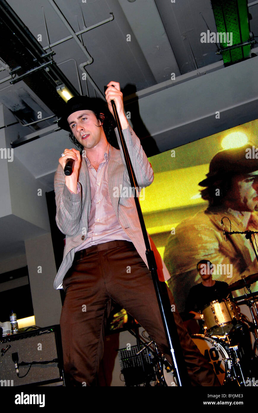 Maximo Park performing live at HMV Oxford street London, England - 04. ...