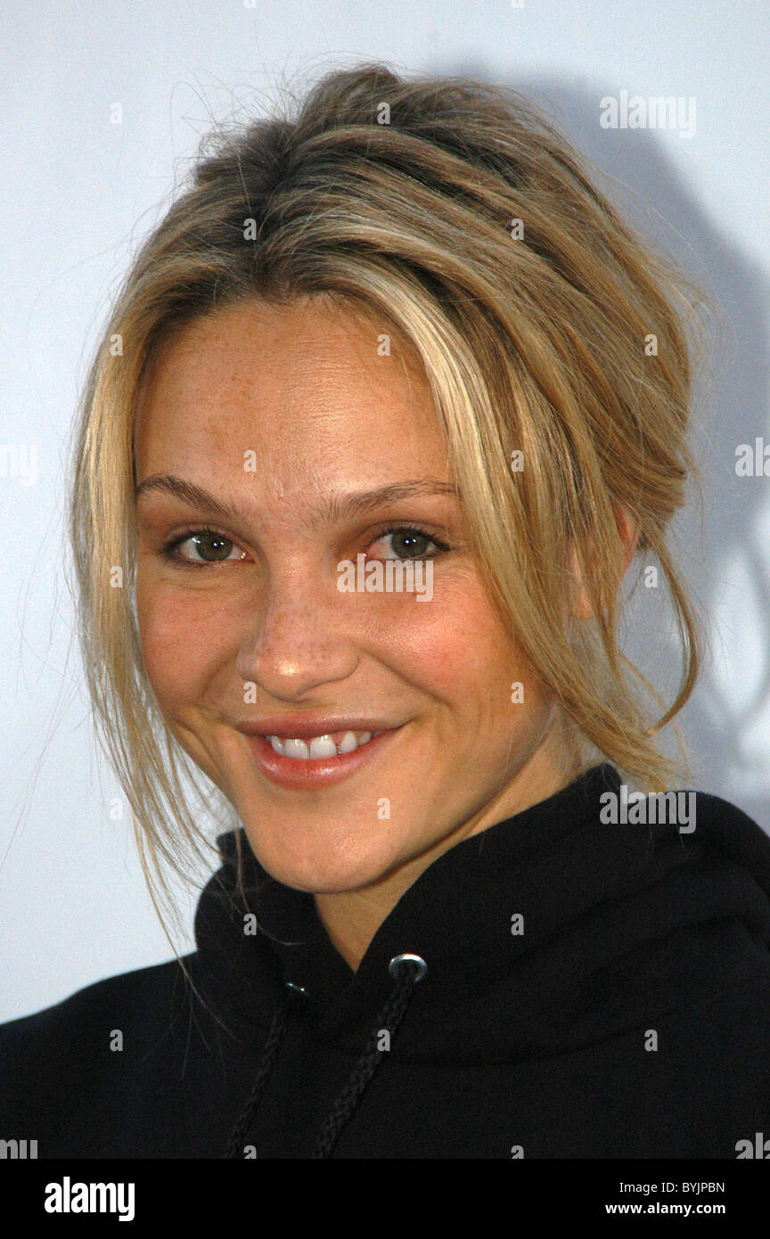 Beau Garrett at the Revlon Walk and Run for Women in New York New York ...