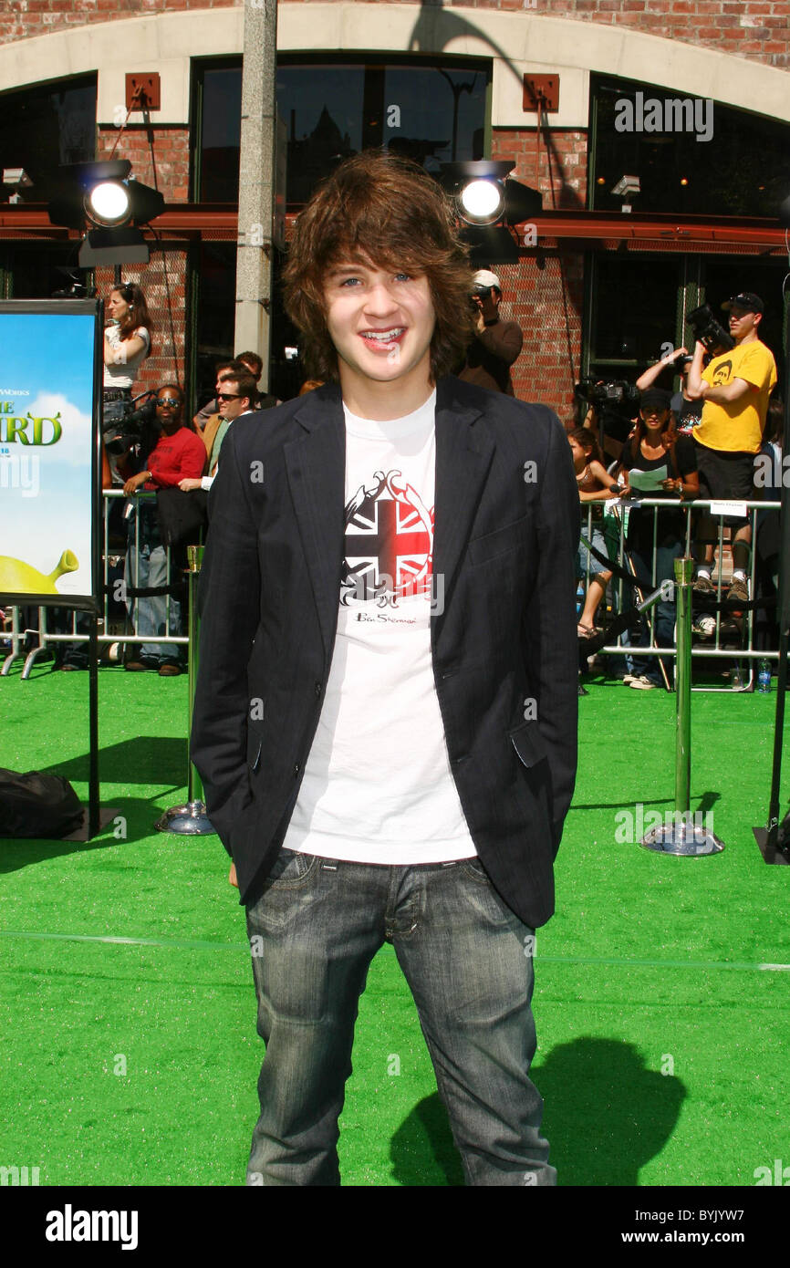 Devon Wekheiser "Shrek the Third" Los Angeles Premiere - Green Carpet ...