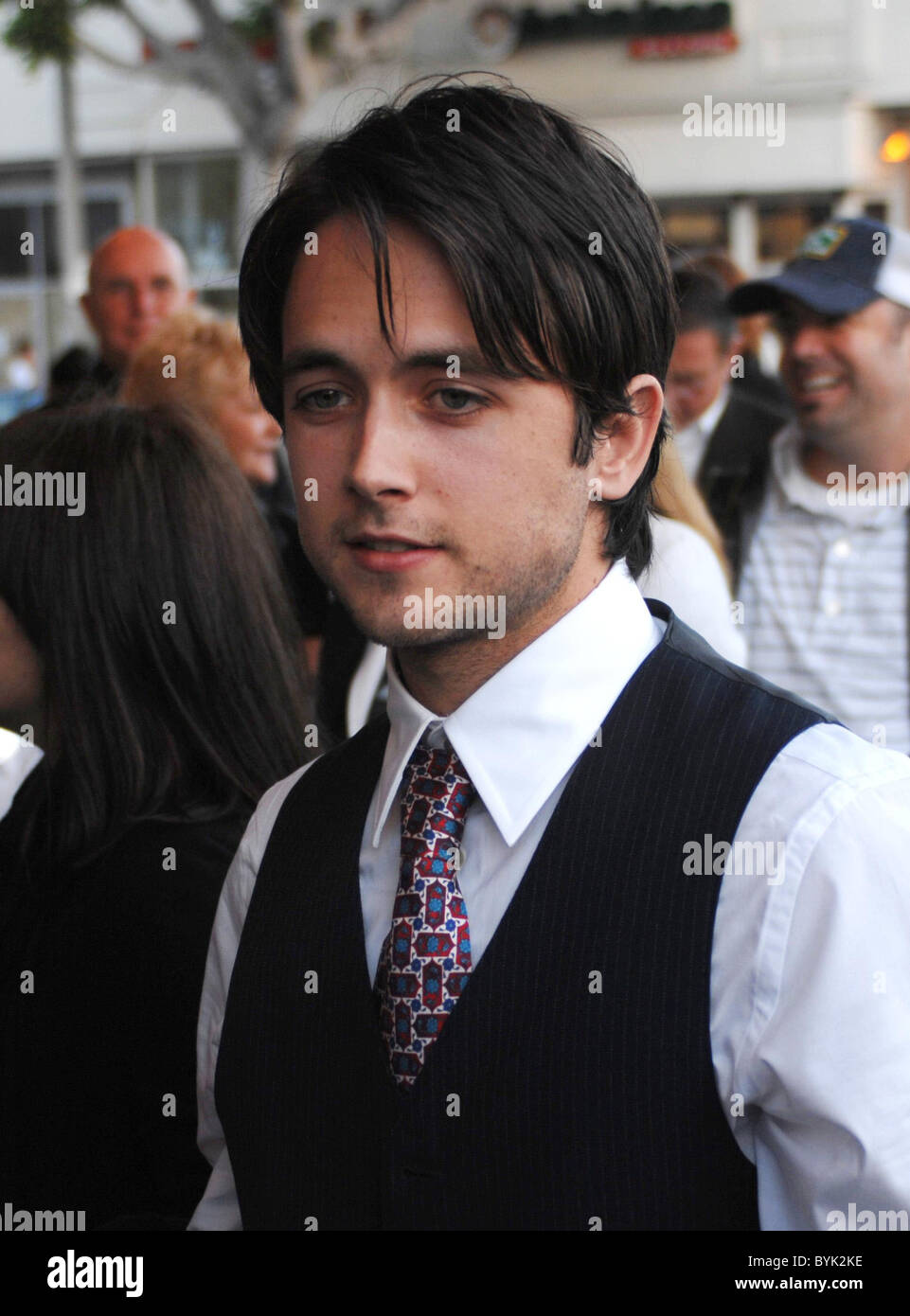 Justin Chatwin Invisible