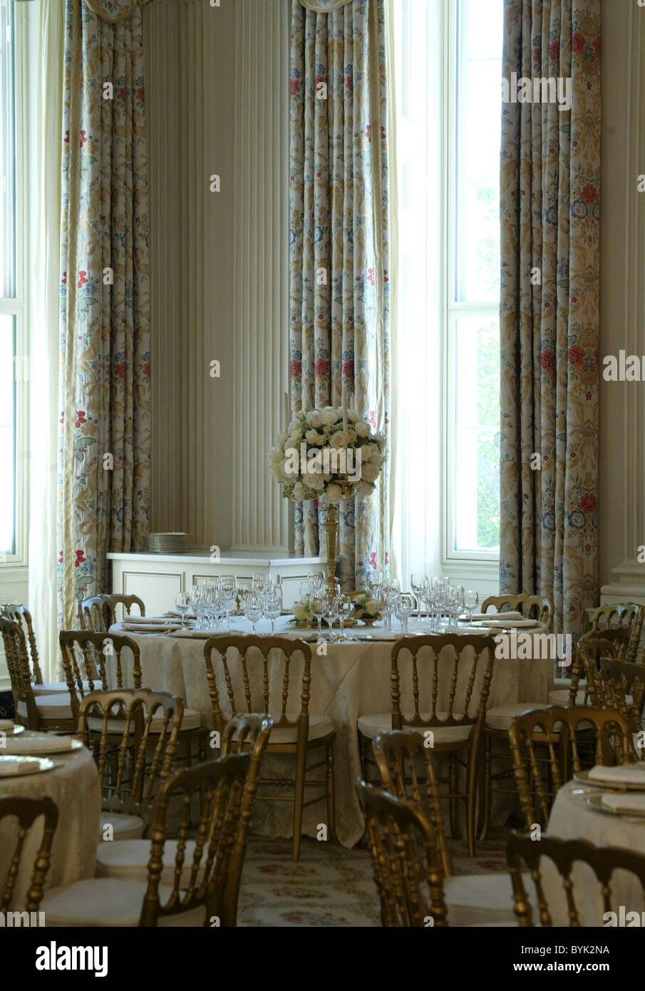 Interior of The EEOB The Eisenhower Executive Office Building is ...