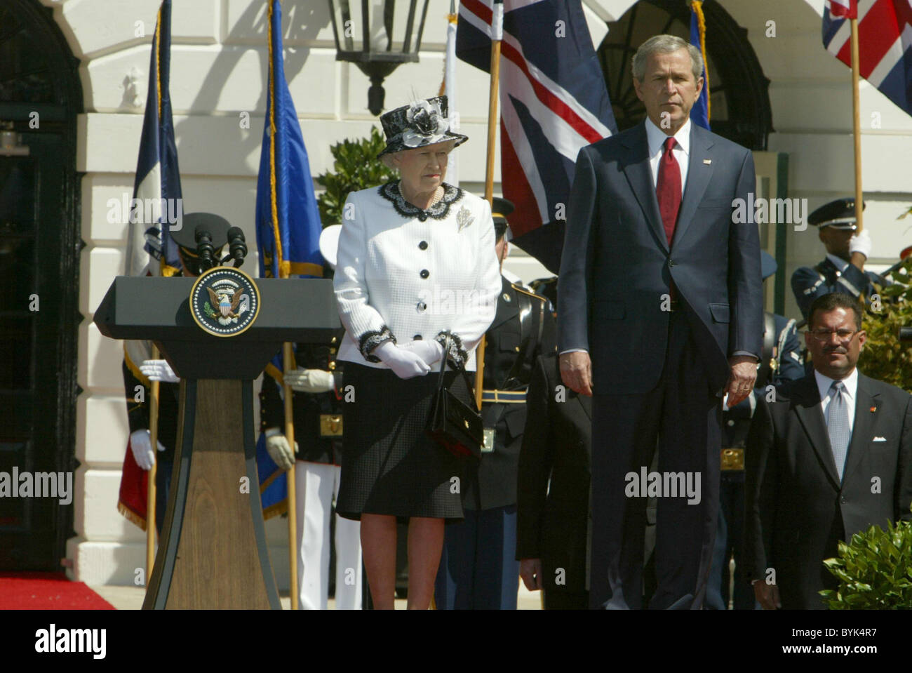 HRH Queen Elizabeth II and President George Bush at the White House on ...