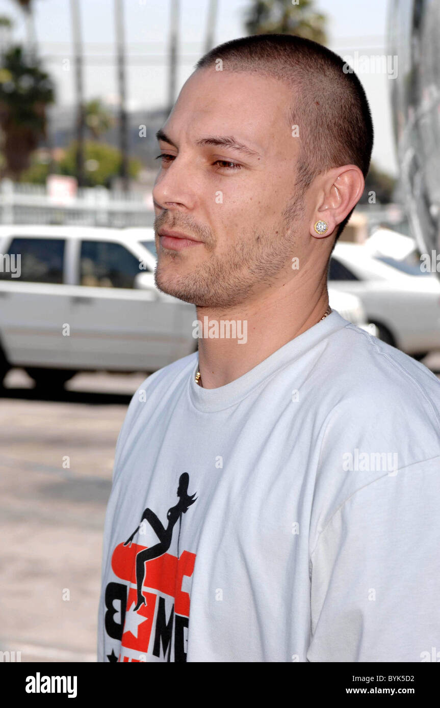 Kevin Federline helps launch the new and improved AXE bodysprays ...
