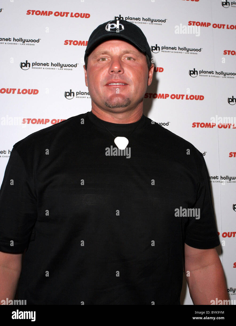 Roger Clemens Red Carpet Arrivals for 'Stomp Out Loud' at Planet ...
