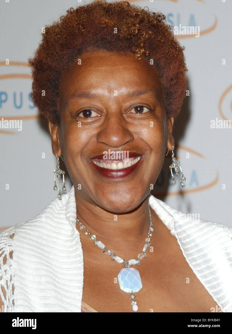 CCH Pounder 7th Annual 'Love, Light and Laughter' Lupus Gala to benefit ...