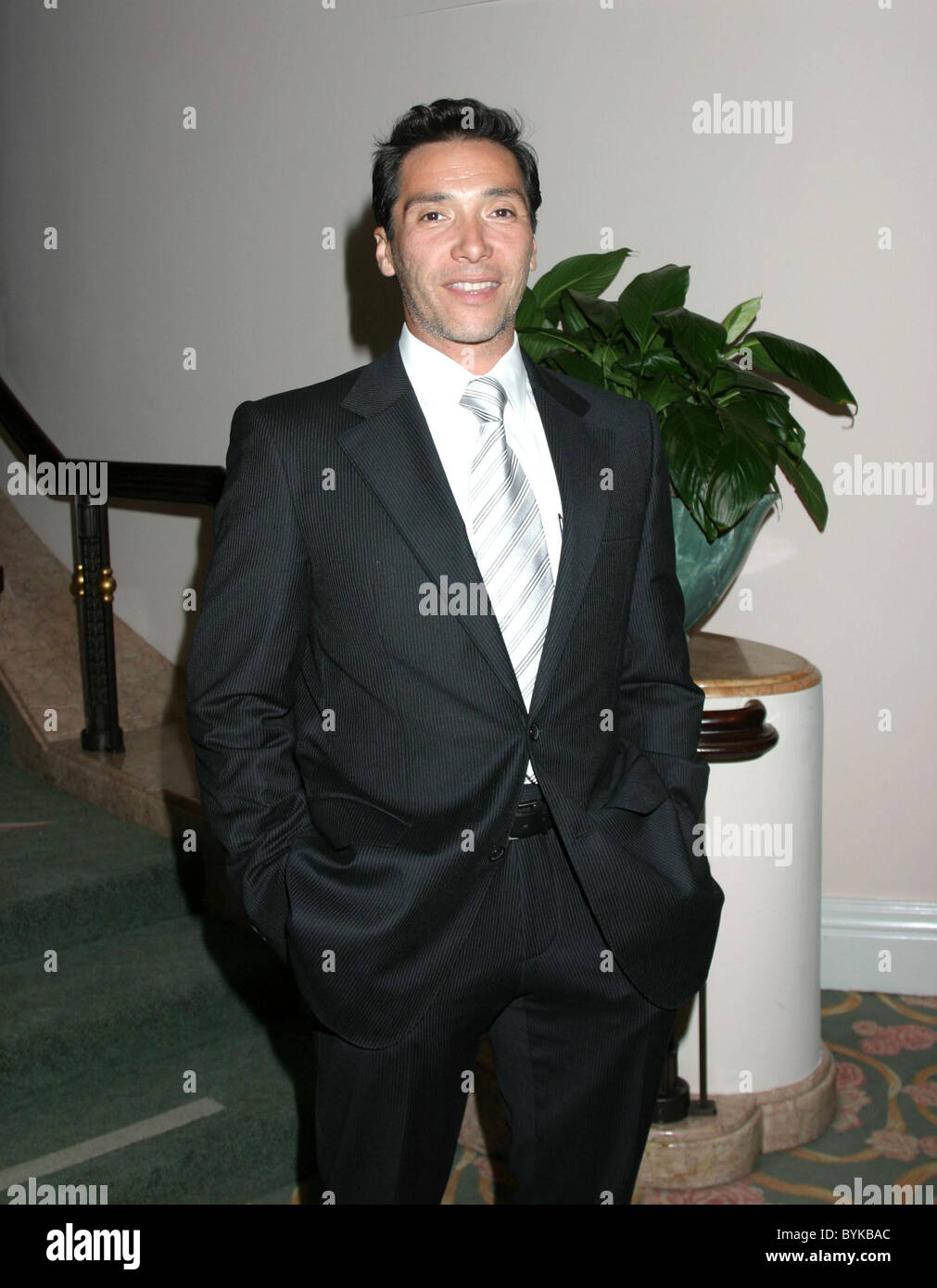 Benito Martinez 7th Annual 'Love, Light and Laughter' Lupus Gala to ...