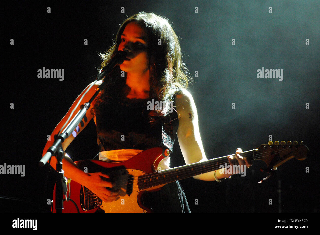Norah Jones performing live in concert at Madison Square Garden New ...