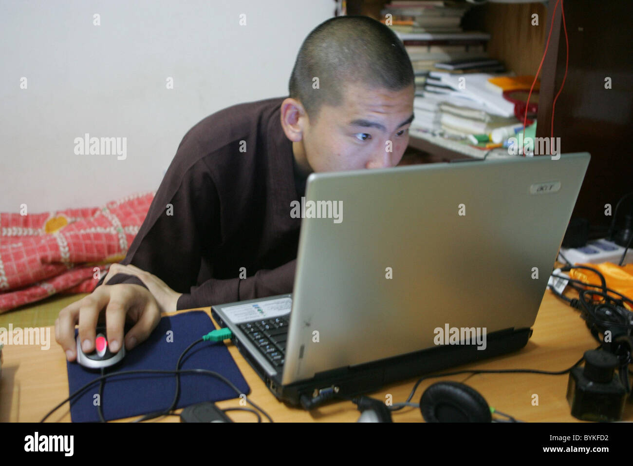 MONK MAGIC SHOWS ENGLAND FOOTBALL TEAM TRUE PATH TO GLORY Has Steve ...