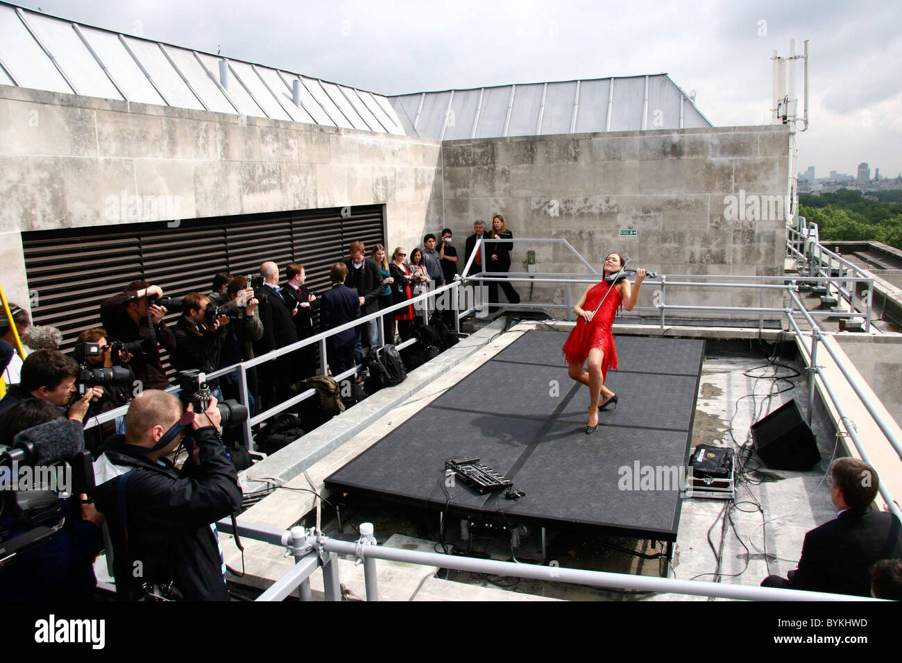 Electric rock violinist Linzi Stoppard performs live on the roof of ...