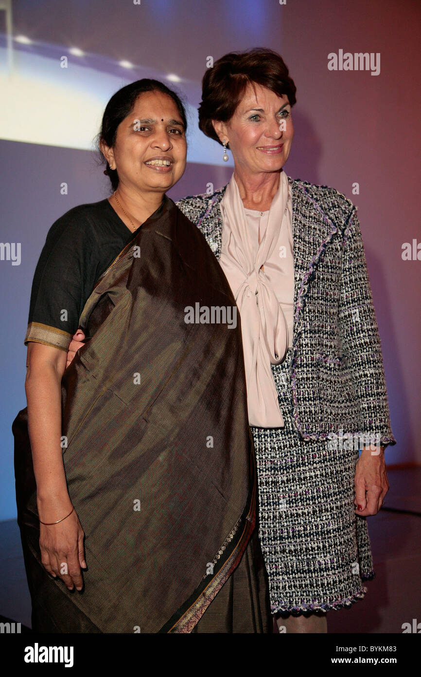 Prof. Shanta Sinha, Goldene Feder Media Awards held at Deichtorhallen ...