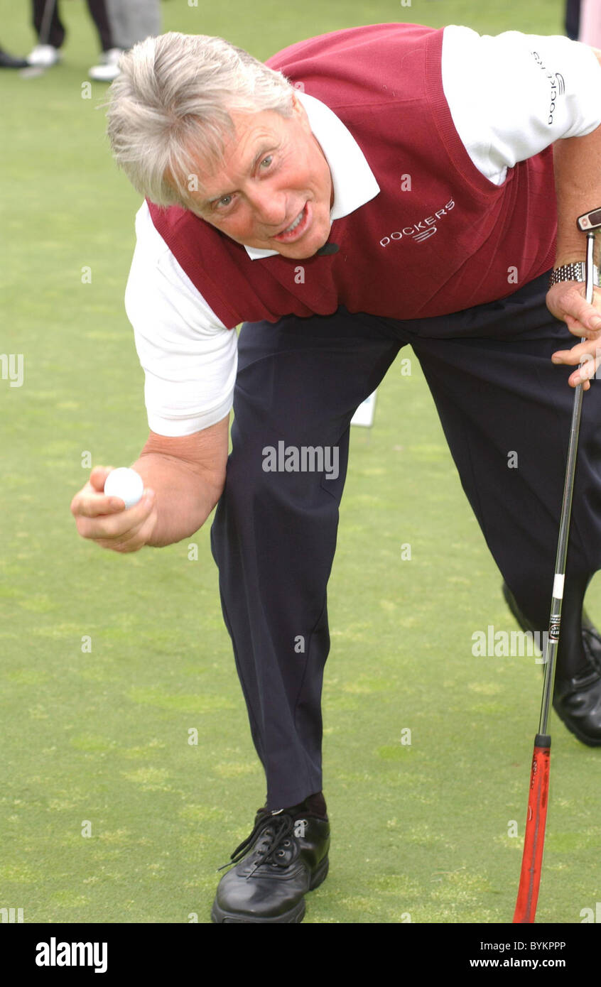 Michael Douglas Ninth Annual Michael Douglas and Friends Celebrity Golf ...