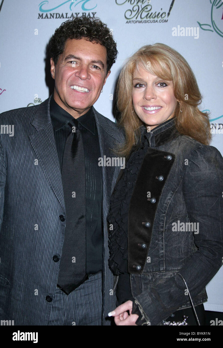 Clint Holmes and Kelly Clinton Lili Claire Foundation 5th Annual ...