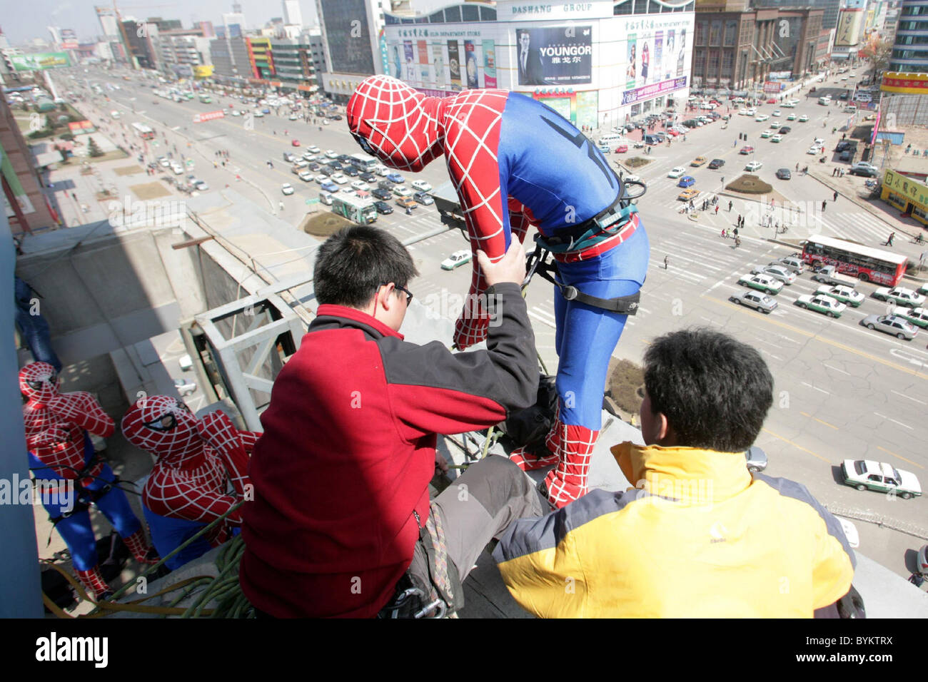 CHINESE SPIDER-MAN WOWS THE PUBLIC Residents in Jilin City, China ...