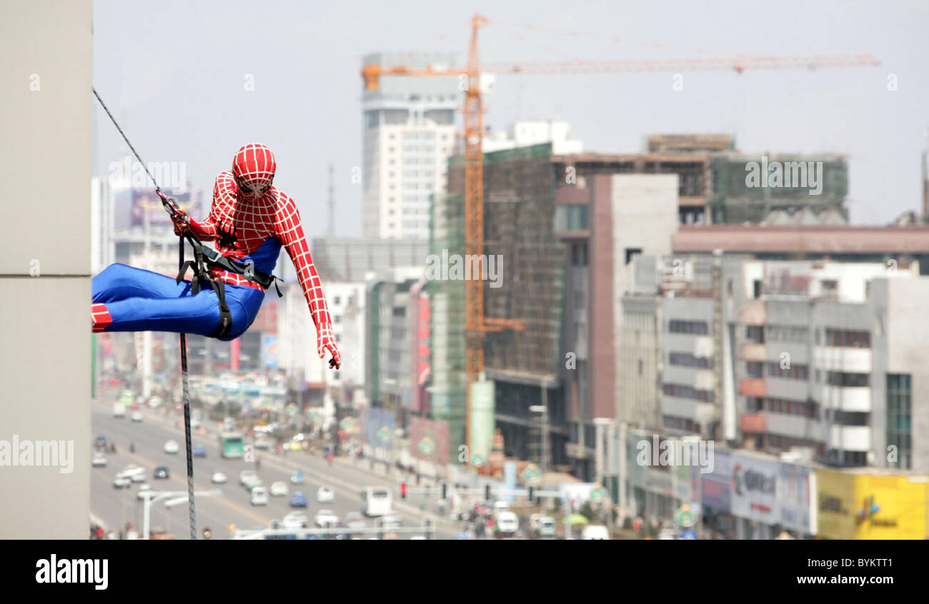 CHINESE SPIDER-MAN WOWS THE PUBLIC Residents in Jilin City, China ...
