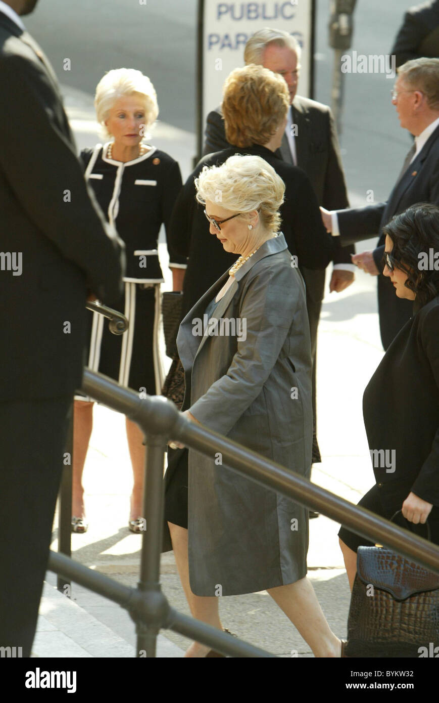 Guest The funeral of the former president of the Motion Picture ...