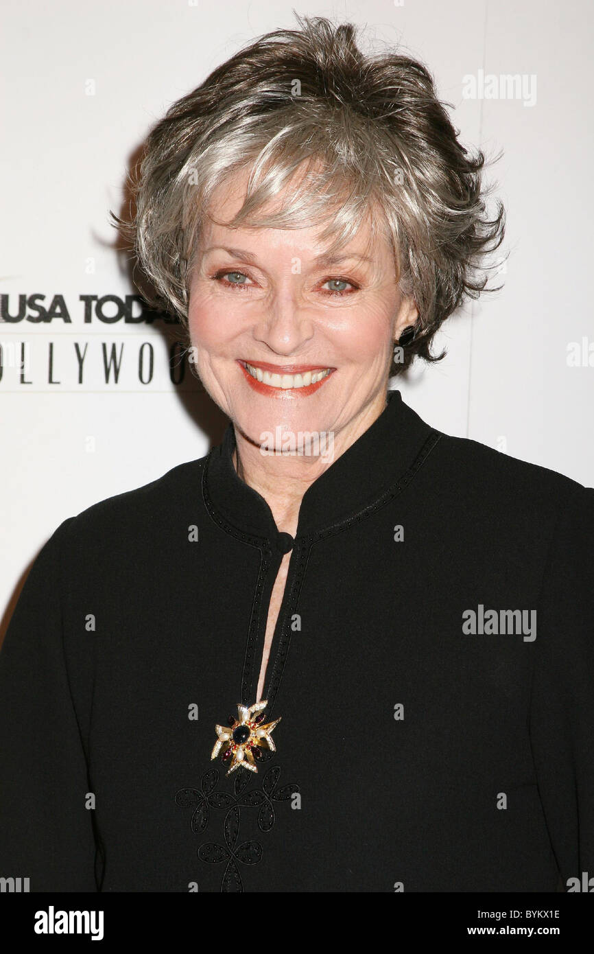 Lee meriwether hi-res stock photography and images - Alamy