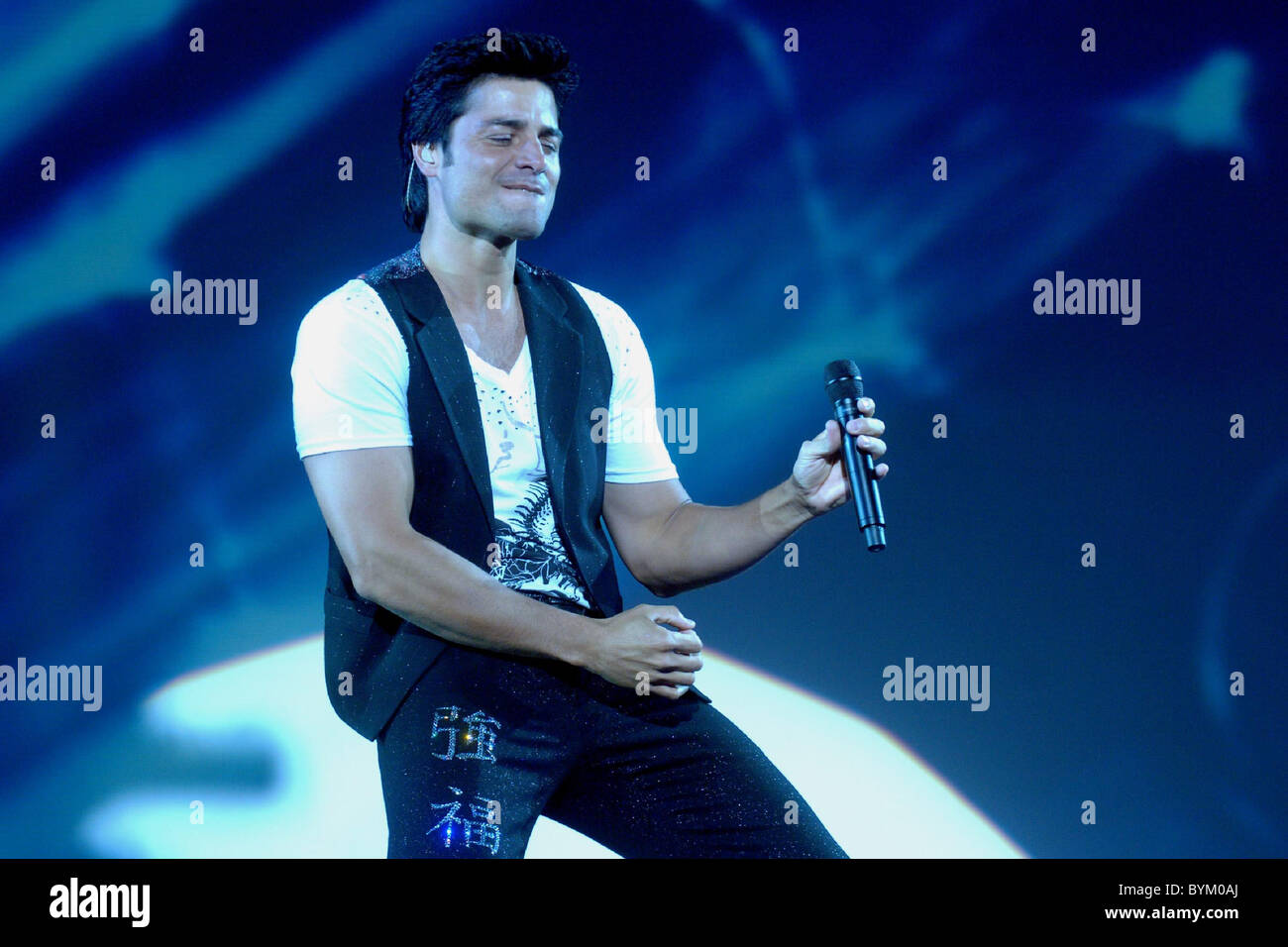Chayanne performing live in concert at the Theatre at Madison Square ...