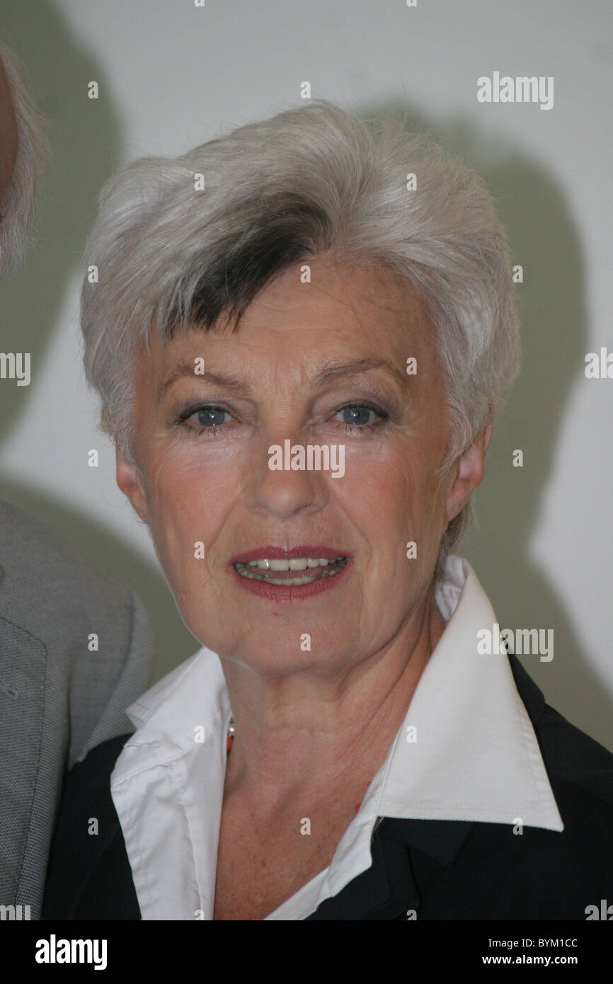 Nicole Heesters Photocall for the movie "Liebe ist das schoenste ...