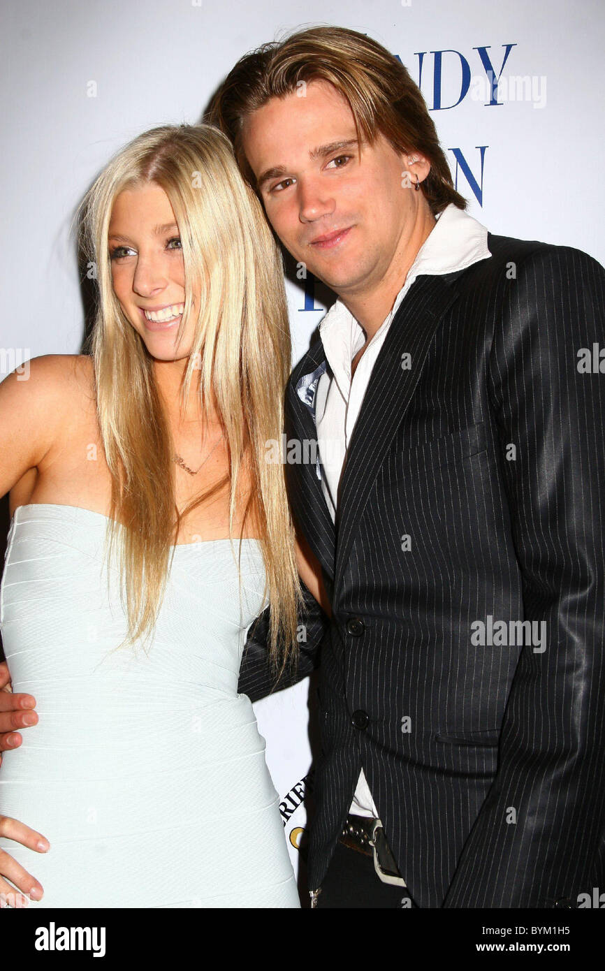 STEWART SURVIVES SERIOUS CAR CRASH Rocker ROD STEWART's son SEAN has ...