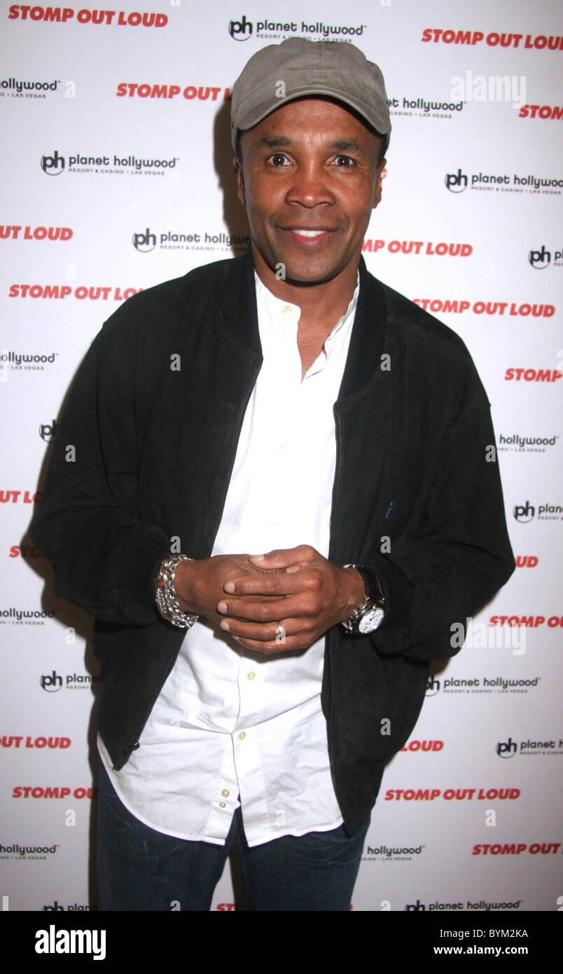 Ray Leonard Red Carpet Arrivals for 'Stomp Out Loud' at Planet ...