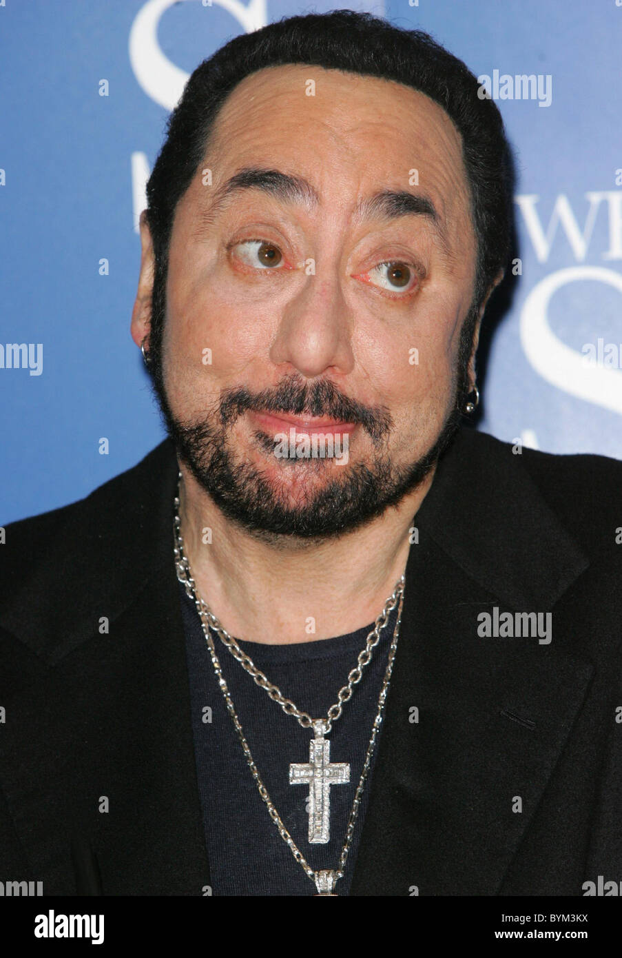 David Gest signs copies of his autobiography 'Simply the Gest' at WH ...