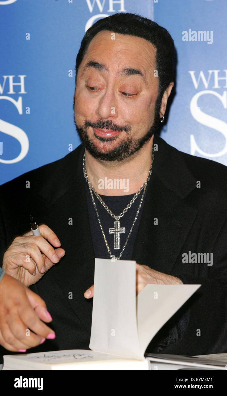 David Gest signs copies of his autobiography 'Simply the Gest' at WH ...