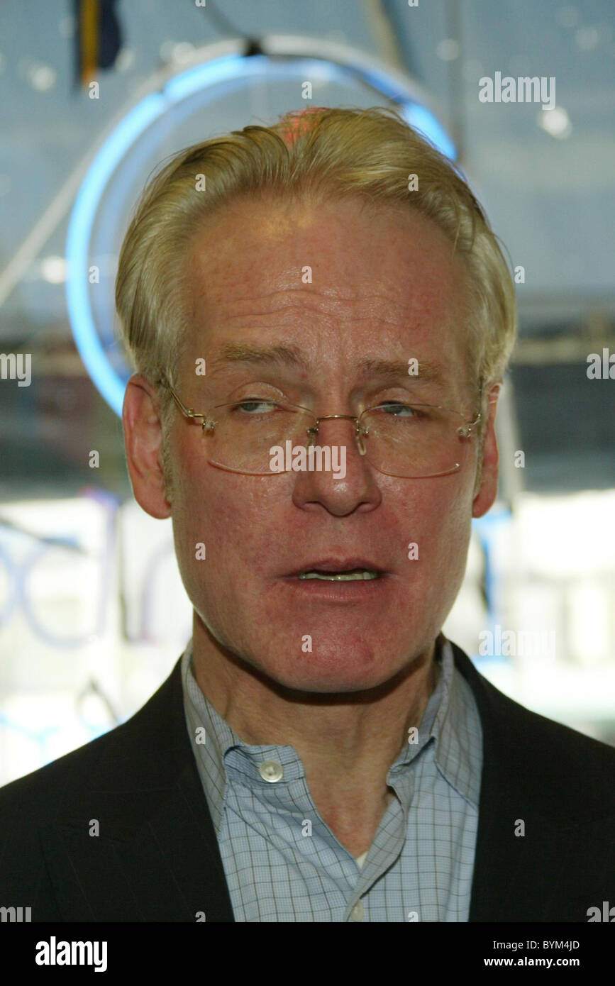Project Runway's Tim Gunn a DC native made a special stop at Lambda ...