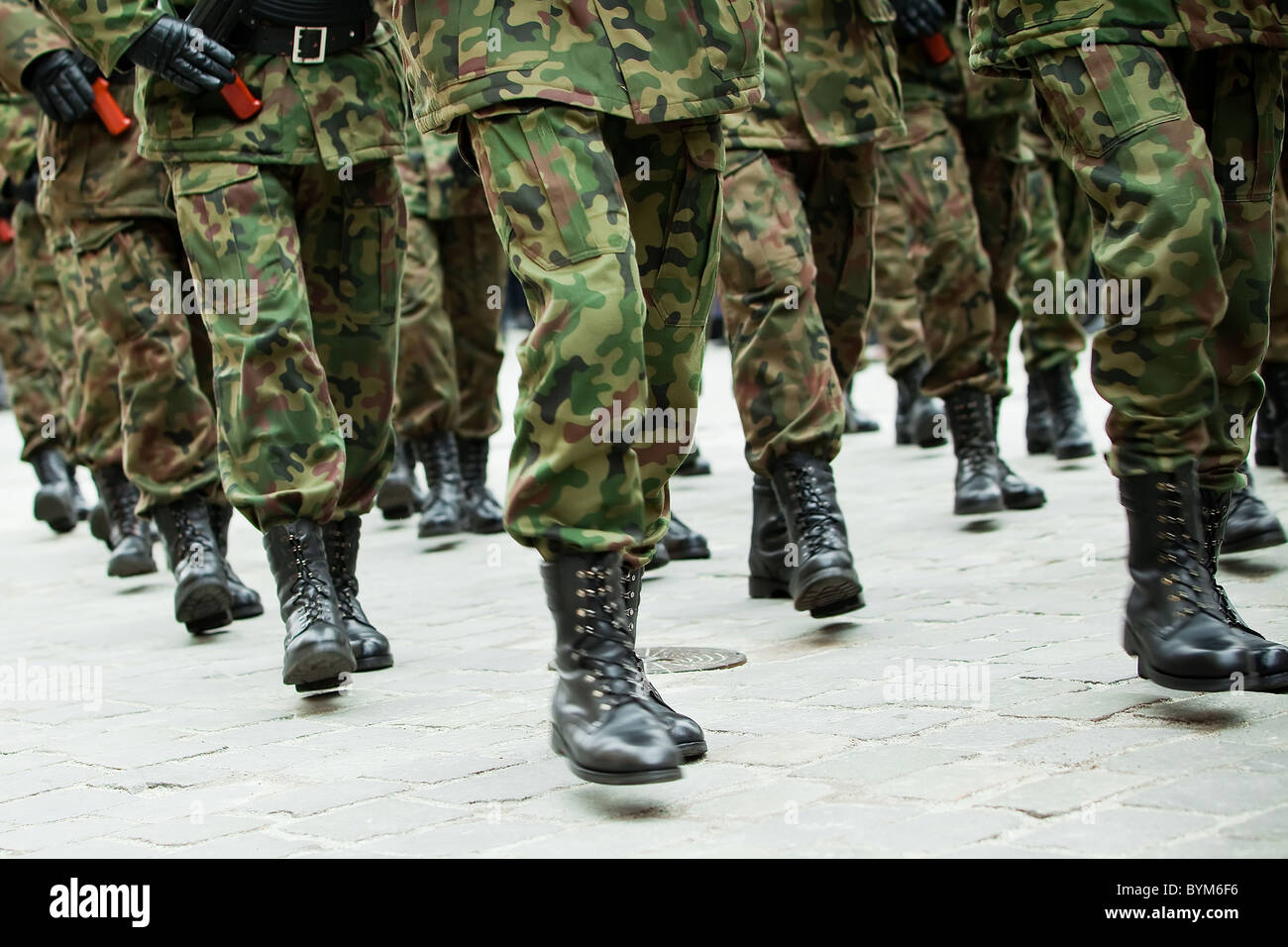 Soldiers march in formation Stock Photo - Alamy
