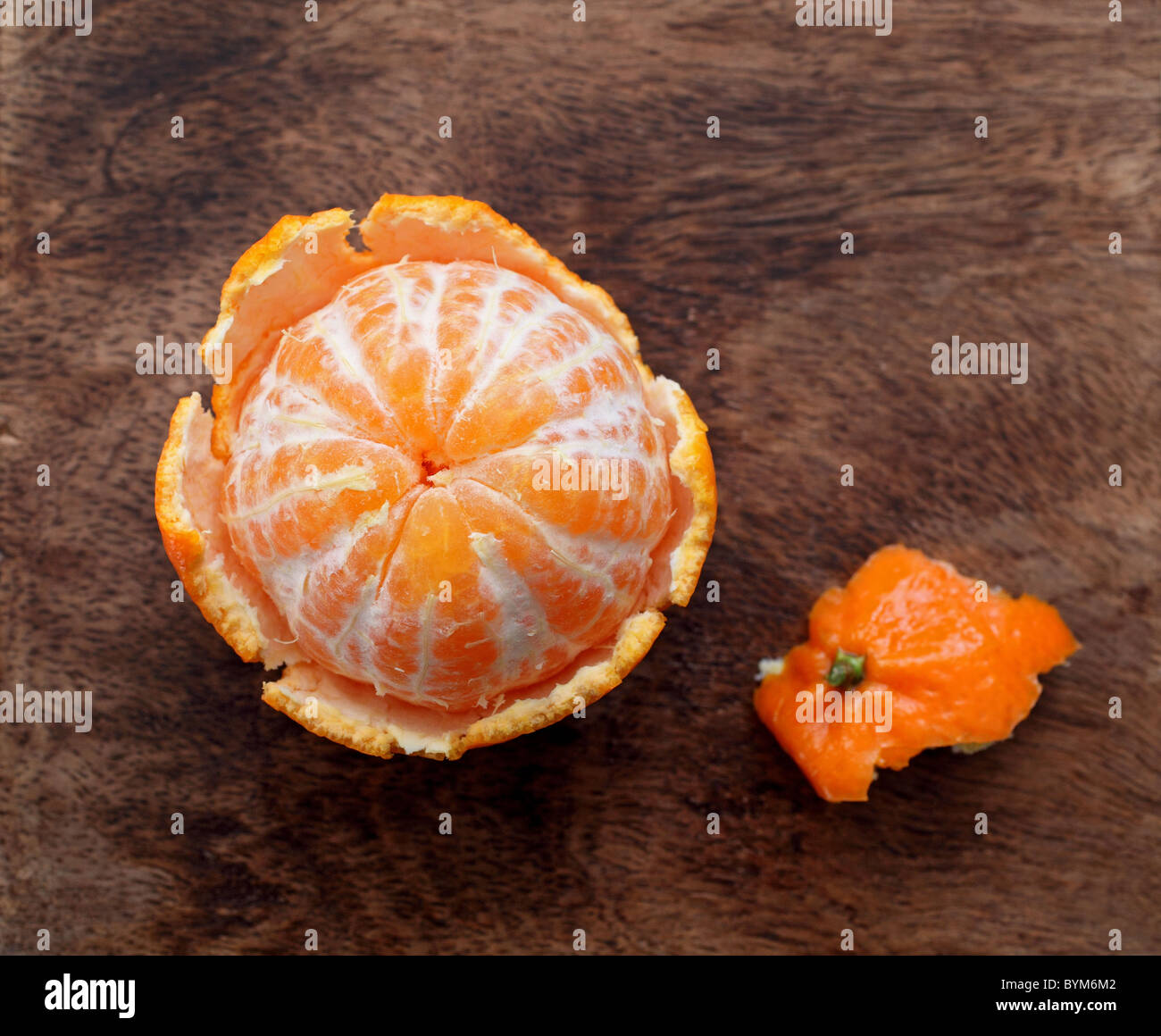 Eat mandarin hi-res stock photography and images - Alamy