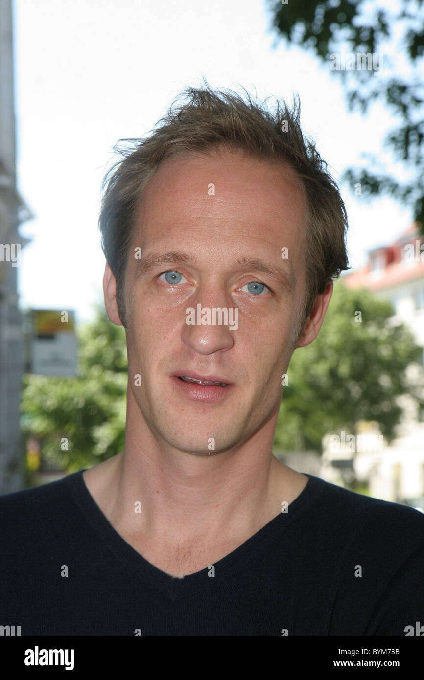 Stephan Kampwirth at photocall for Fettes Schwein at the Hamburger ...