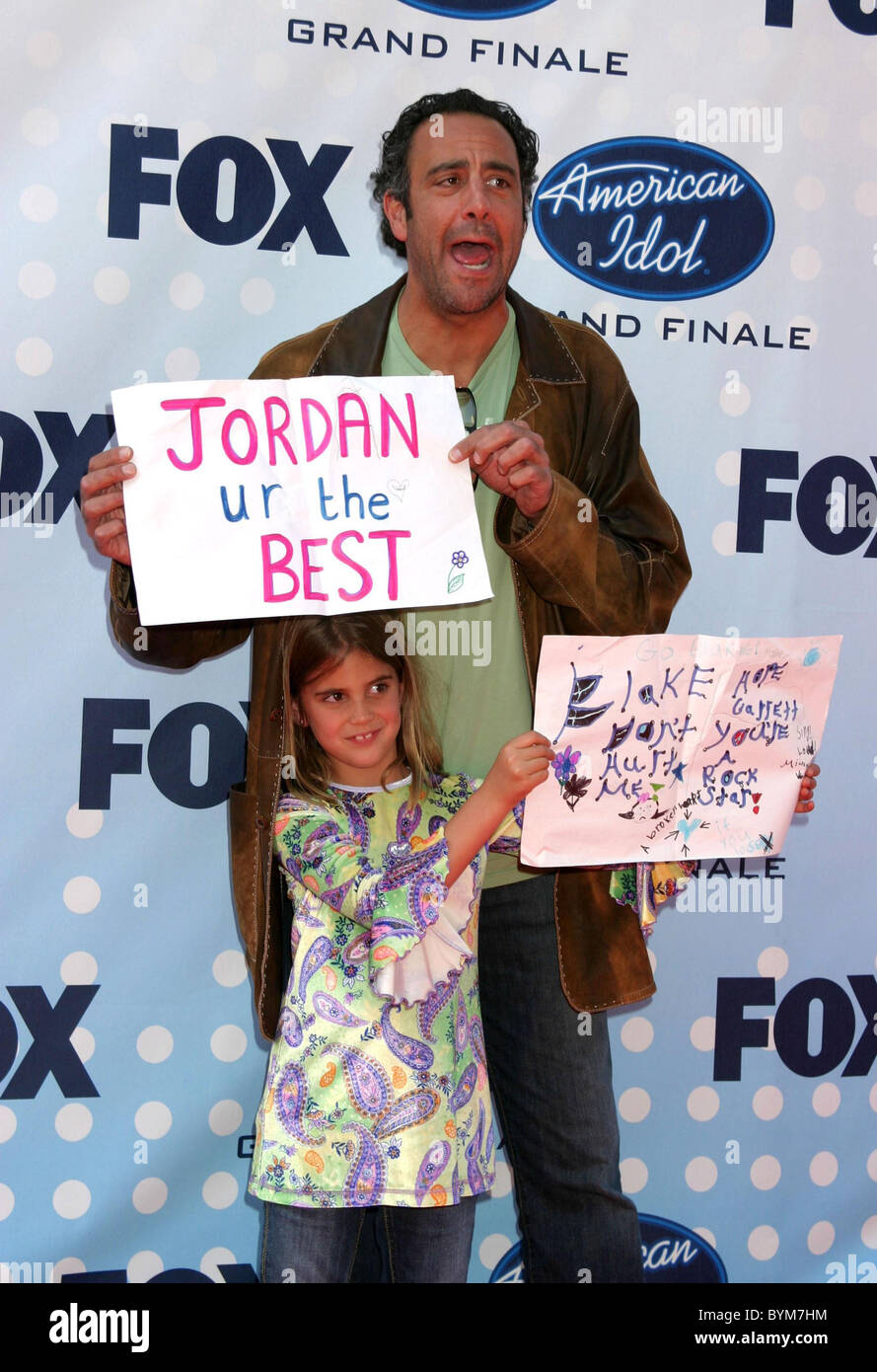 Brad garrett daughter hope garrett hi-res stock photography and images ...