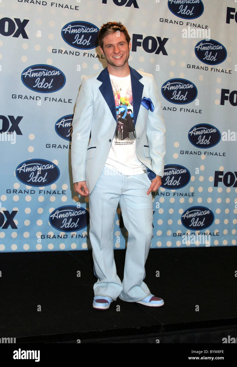 Blake Lewis American Idol Season 6 finale at the Kodak Theater - Press ...