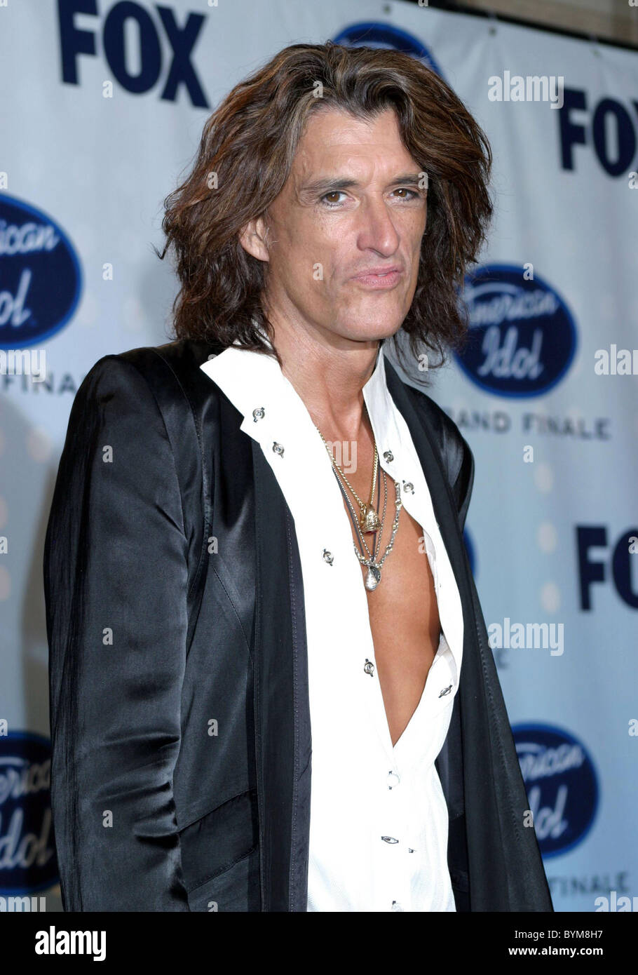 Joe Perry American Idol Season 6 finale at the Kodak Theater - Press ...