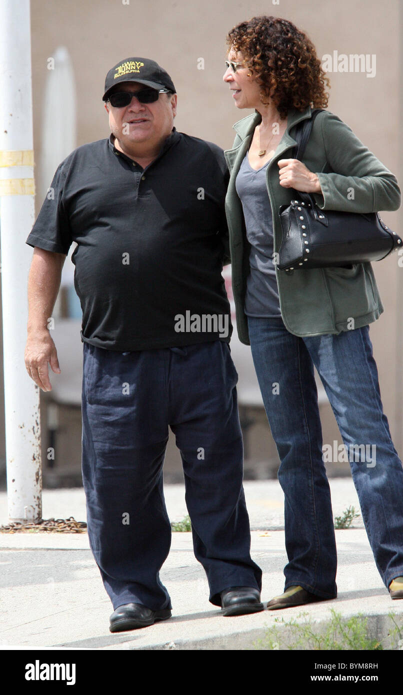 Danny DeVito and wife Rhea Pearlman It's always sunny in Los Angeles ...