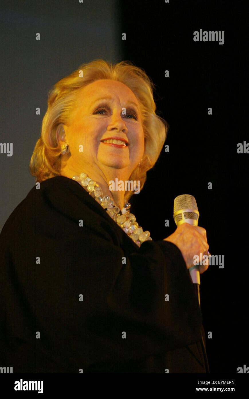 Barbara Cook performing at the Whitman Walker Clinic benefit 'A Splash ...