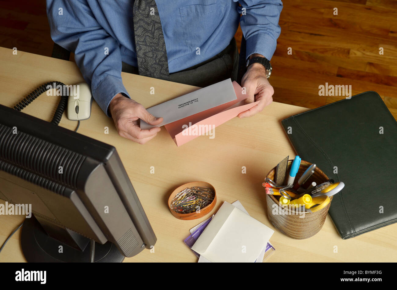 Pink slip termination hi-res stock photography and images - Alamy
