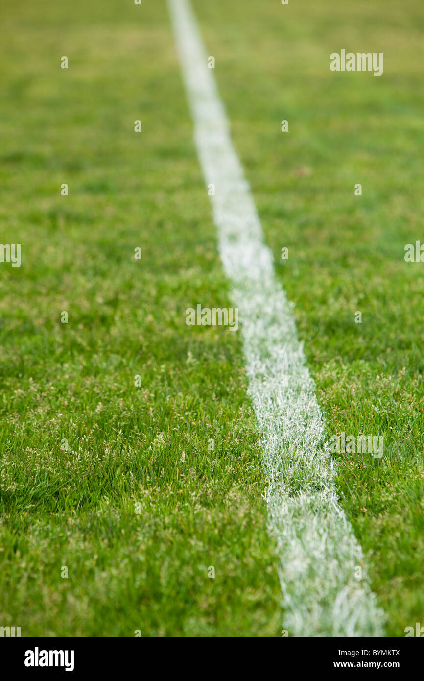 Side line hi-res stock photography and images - Alamy