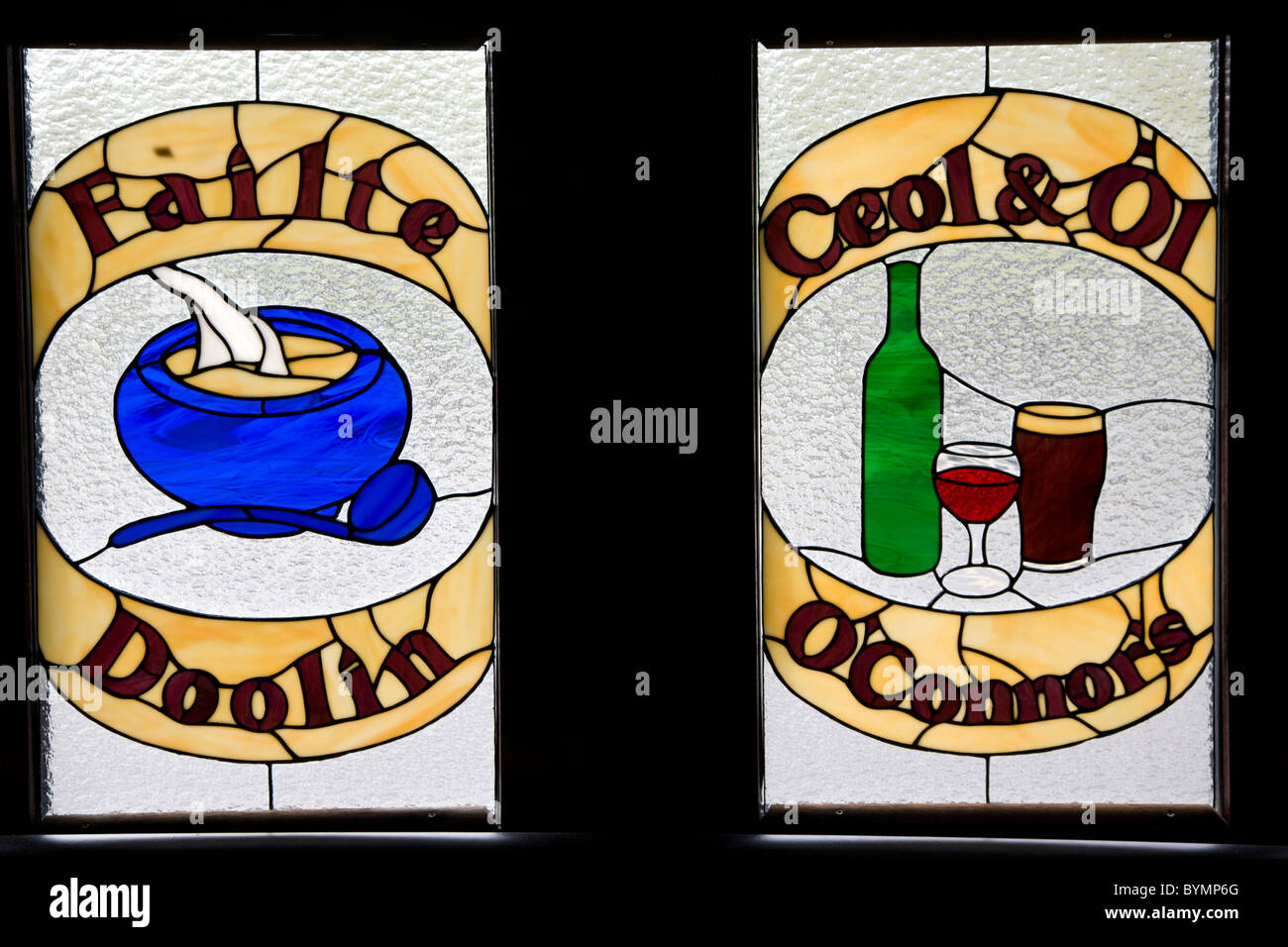 Pub stained glass window hi-res stock photography and images - Alamy