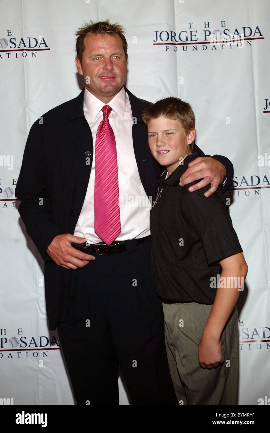 Roger Clemens and guest Heroes For Hope Gala benefiting the Jorge ...