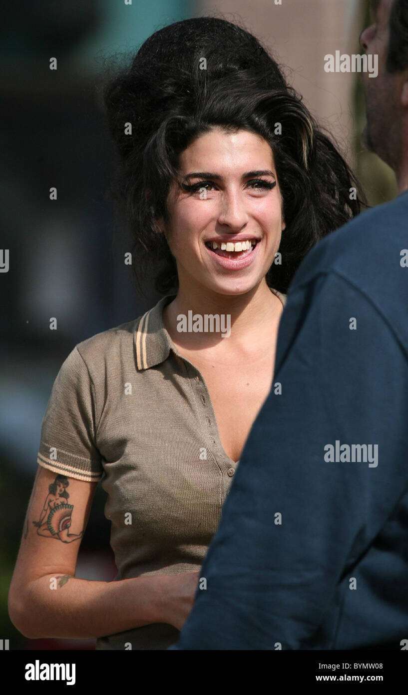 Amy Winehouse Smiling