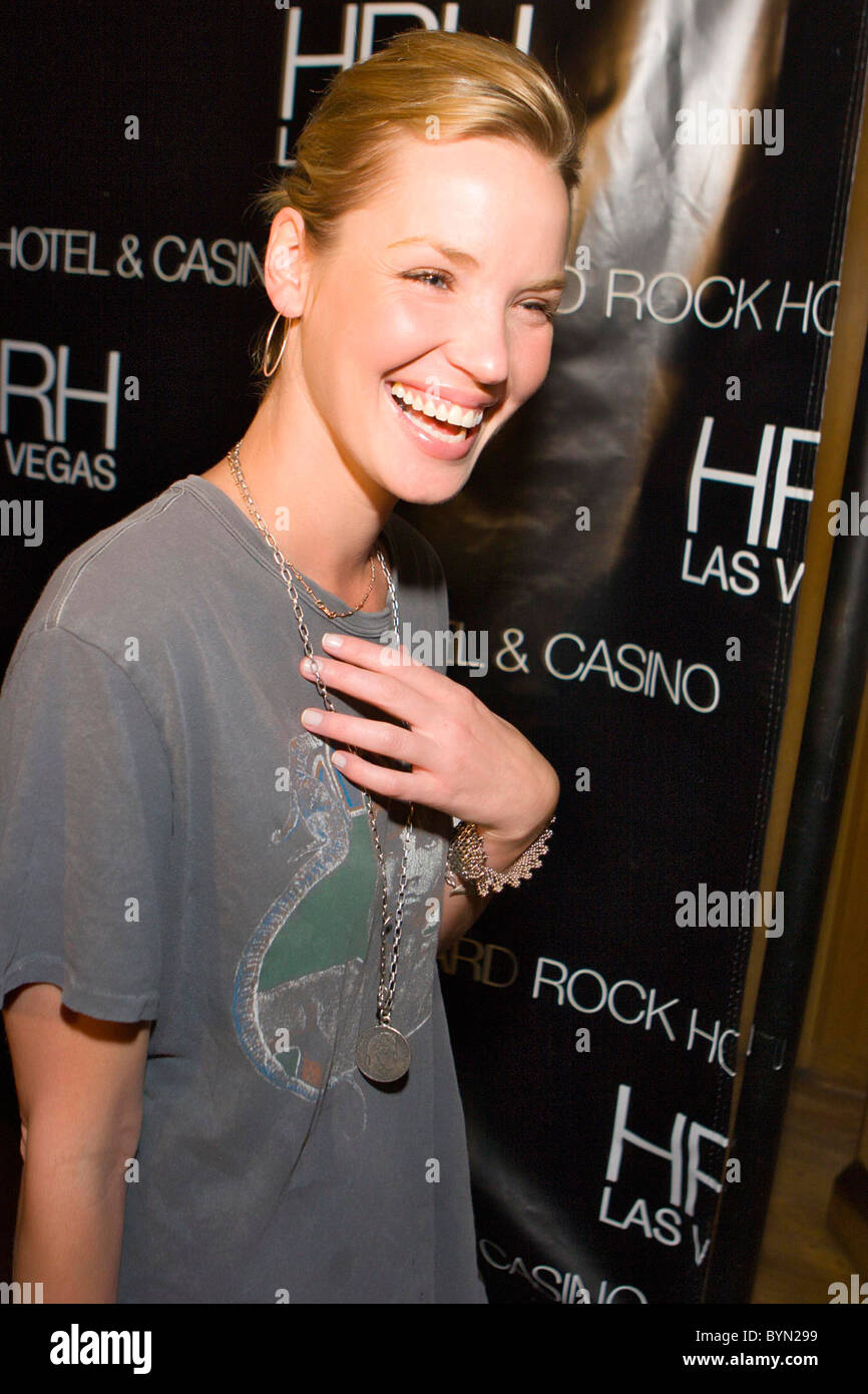 Ashley Scott Red Carpet concert arrivals at the Hard Rock Hotel and ...