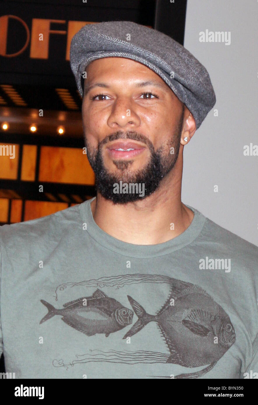 Outside mtv trl studios in times square new york city hi-res stock ...