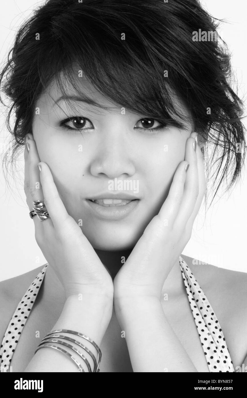 Beautiful brunette asian woman modeling hi-res stock photography and ...