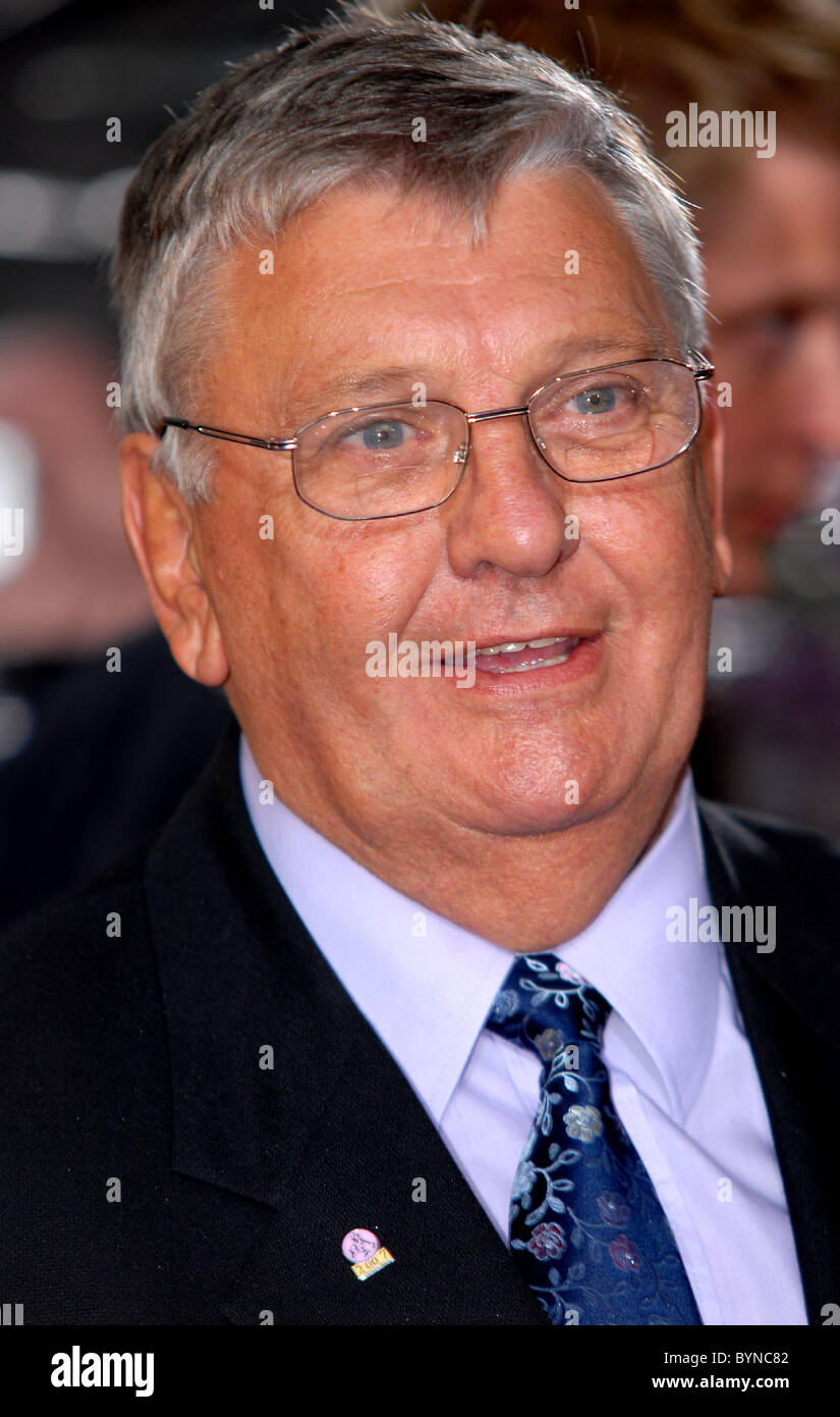 Derek Martin British Soap Awards - Arrivals England - 26.05.07 Stock ...